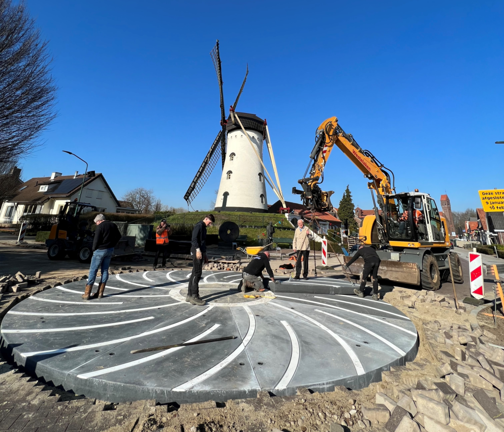 Molensteen in Kerkstraat/Schoolstraat